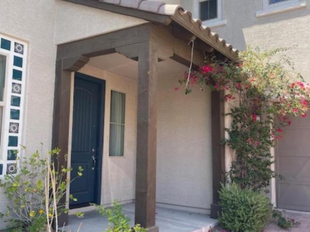 4 Br, 7 bath, Single Family 17132 N 9th Place
