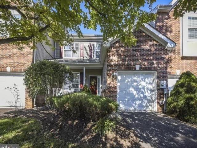 4 Brandywine Ct Unit 38B, Washington Crossing, PA 18977