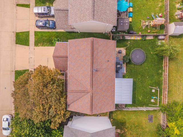 4 Breckenwood Court