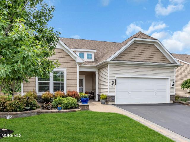 4 Bromley Lane