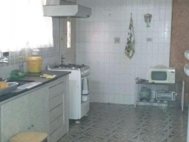 4 CASAS EM 1 TERRENO 12X 32,RUA TRANQUILA 1.5 DO METRO,AGENDE UMA VISITA!