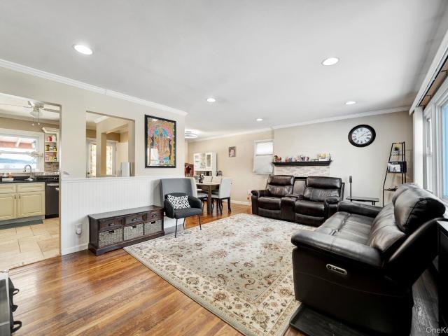 4 Cecil Place