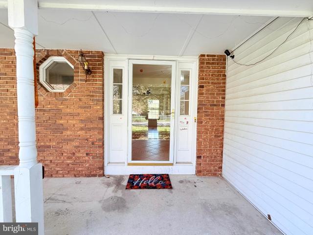 4 Cedar Ct, Princeton Junction, NJ 08550 | MLS #NJME2075 | Compass