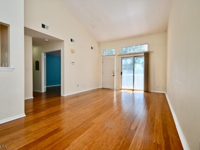 4 Cedar Court