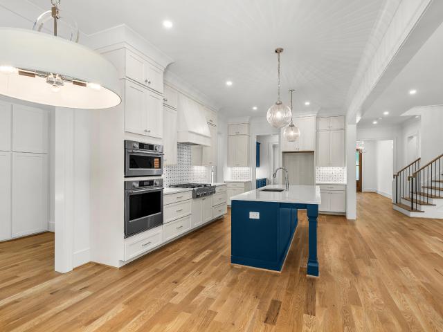 4 Chantilly Pl, Durham, NC 27707 | MLS #10135