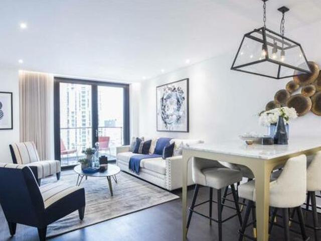 4 Charles Clowes Walk, The Residence, Nine Elms, 3 Bedroom Flat