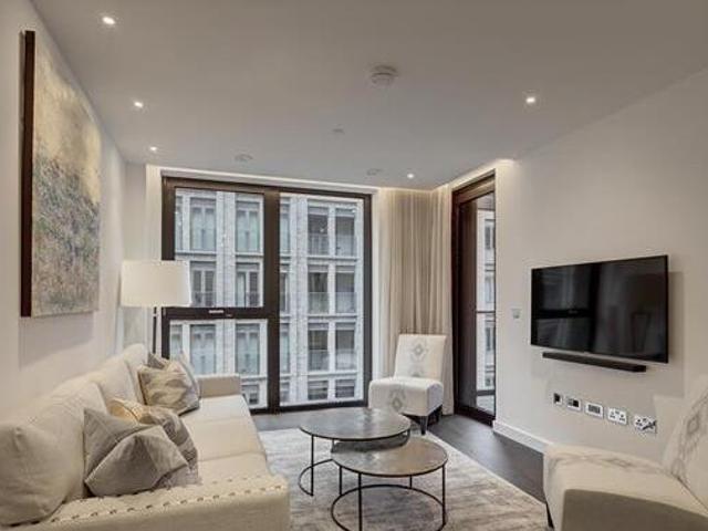4 Charles Clowes Walk, The Residence, Nine Elms, 2 Bedroom Flat