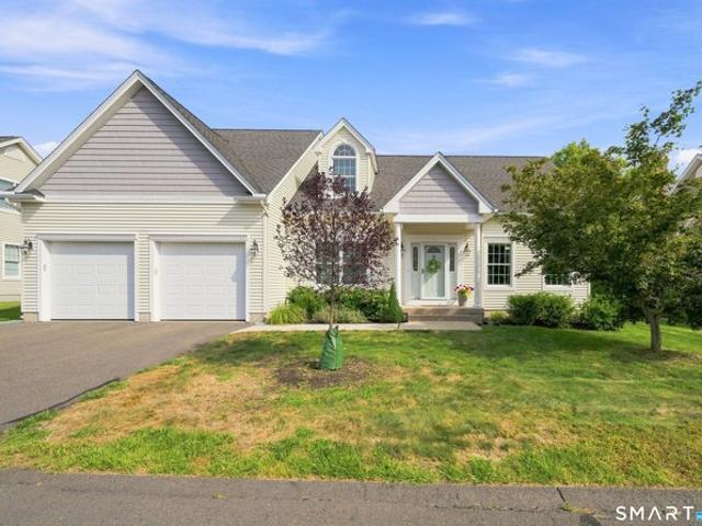 4 Charles Ct Unit 4, Suffield, CT 06078