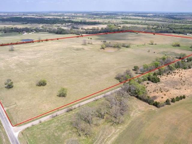 4 Chestnut Ln, Durant, OK 74701