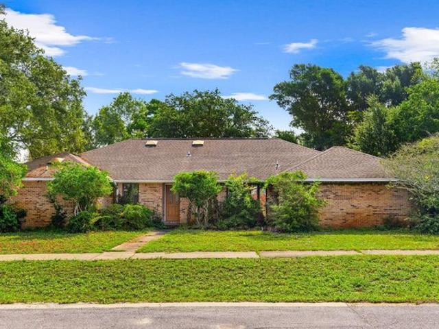 4 Chickasaw Way, Destin, FL 32541