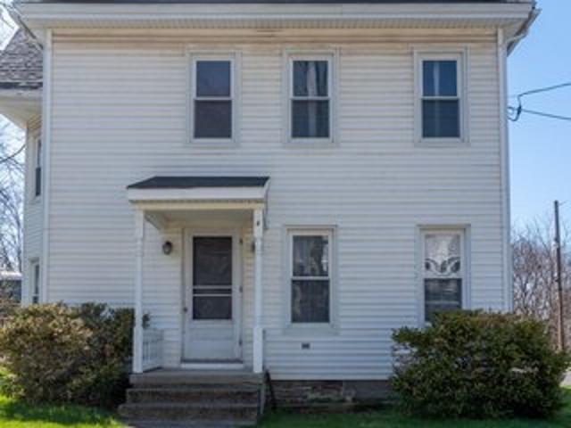 4 Church St, Philmont, NY 12565