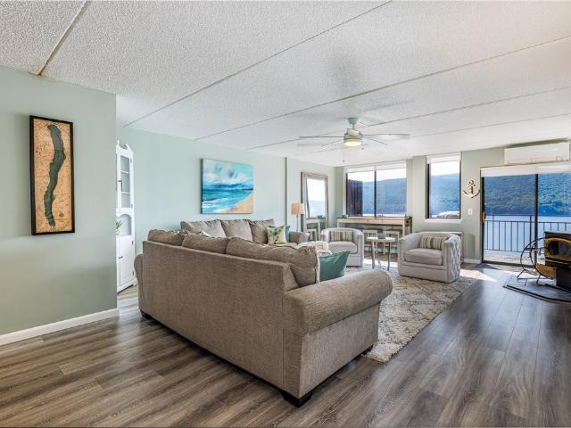 4 Cliffside Drive
