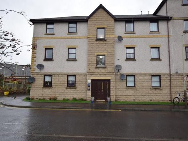 4 Coach House Court, Perth PH1, 2 bed flat to rent, £700 pcm | PrimeLocation