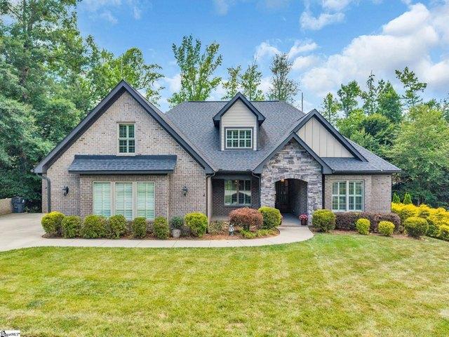 4 Colonel Storrs Ct, Greer, SC 29650