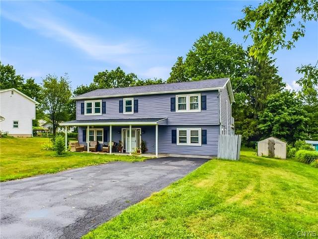 4 Comstock Road