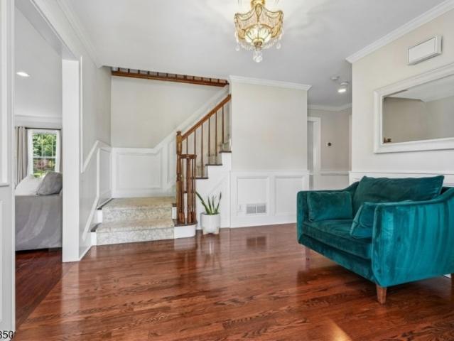 4 Copperfield Way