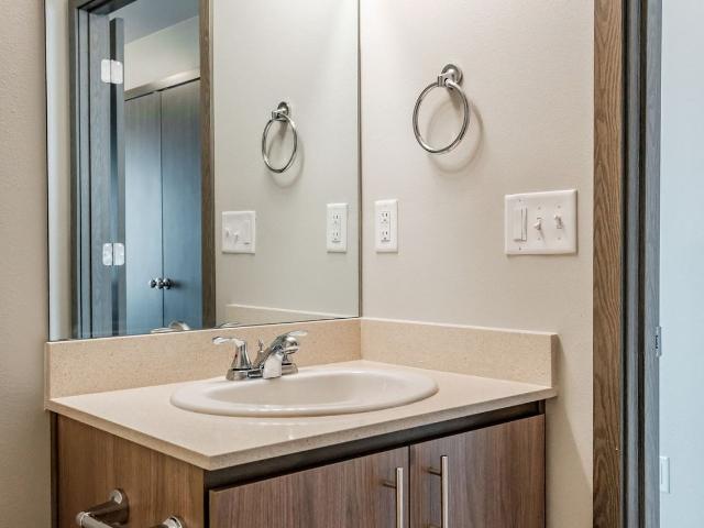 4 Corners Apartments 2 Bedroom Apartment for Rent at 178 Lancaster Dr Se, Four Corners, OR 97317 Four Corners