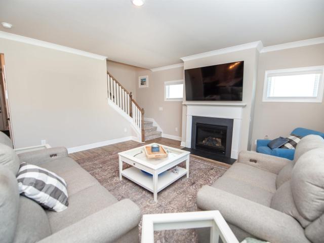 4 Cottontail Court