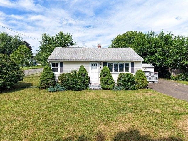 4 Cox St, Chicopee, MA 01013