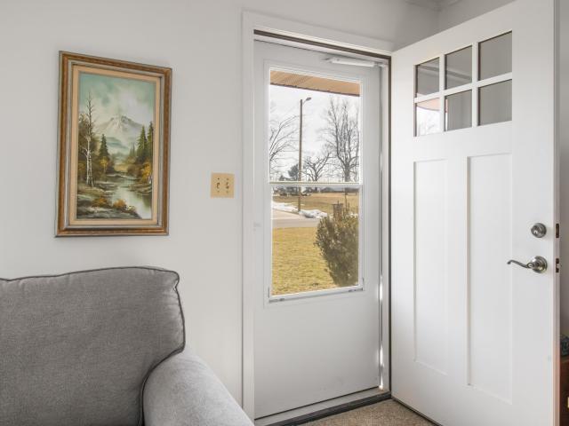 4 Crestwood Drive