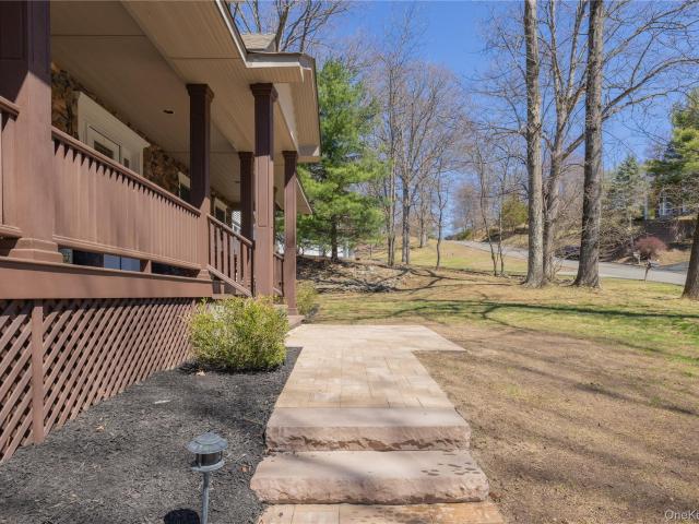 4 Cristin Court