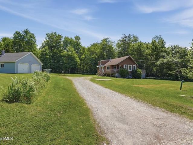 4 David Dr, Peru, MA 01235