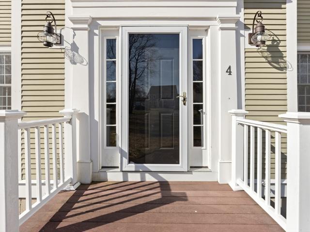 4 Davis Ln, Georgetown, MA 01833 | Compass
