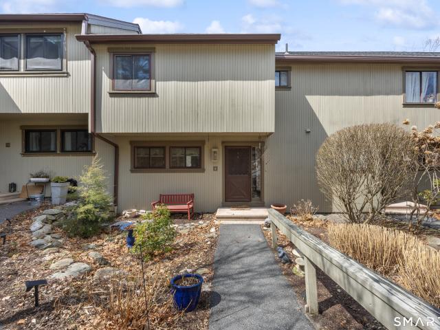 4 Deer Hill, Unit 4, Woodbury, CT 06798 | Compass