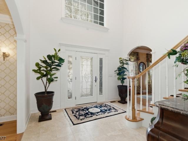 4 Deer Trail Rd
