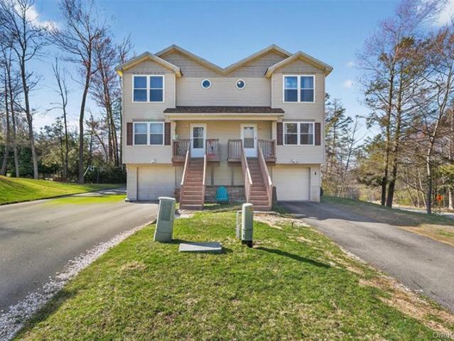 4 Deerfield Ct, Rock Hill, NY 12775