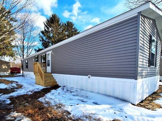 4 Deerpath Dr, Chillicothe, OH 45601