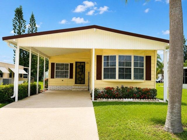 4 Del Sol, Port Saint Lucie, FL 34952