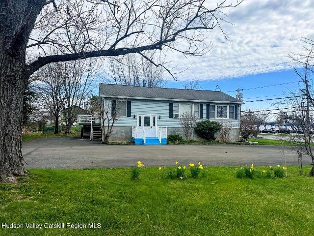 4 Delaware Avenue