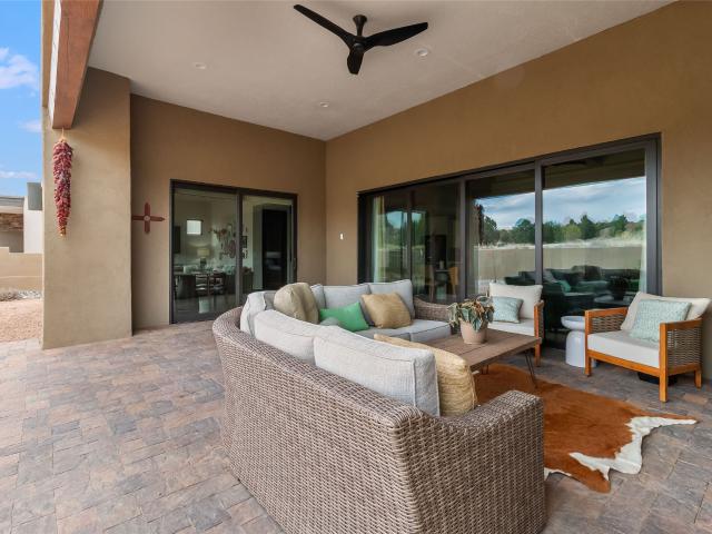 4 Delantera Court
