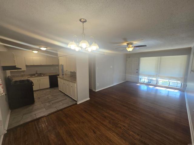 4 Delrose Drive