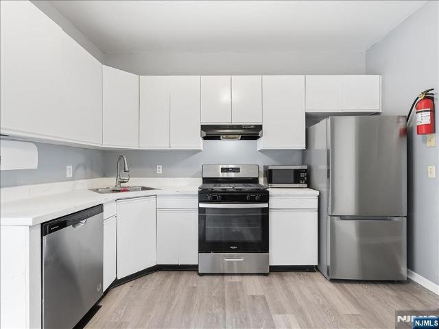 4 Derby Street # 2