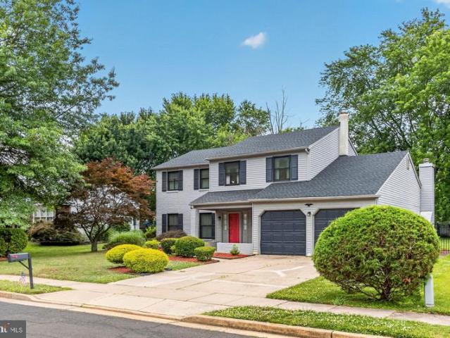 4 Dickens Lane