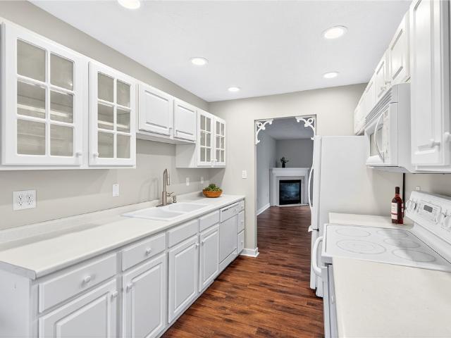4 Dogwood Drive