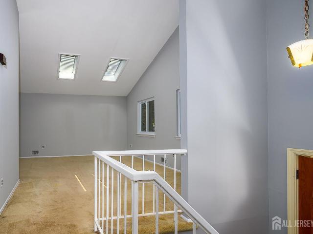 4 Donner Court