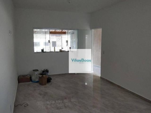 4 dormitórios | 180 m² de área construída | Garagem coberta