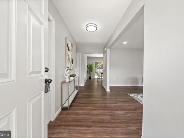 4 Dorothea Terrace