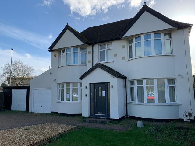 4 double bedroom house, Company Let 4 bed detached house to rent £3,500 pcm £808 pw
