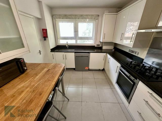 4 Double Bedrooms Minutes walk from ucl