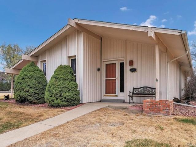 4 Douglas Dr S, Broomfield, CO 80020