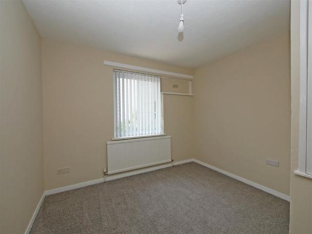 4 Drumart Walk, Belvoir Park