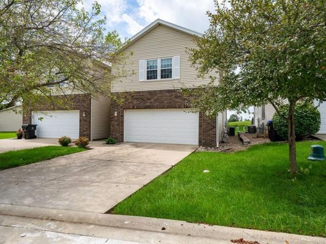 4 Everett Ct Unit 4, Bloomington, IL 61705