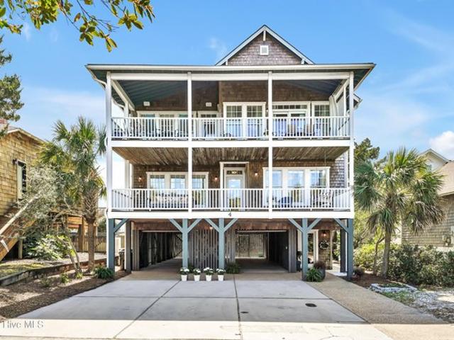 4 E Raleigh St, Wrightsville Beach, NC 28480