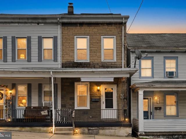 4 E William Street