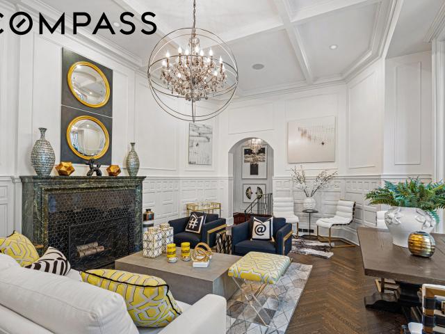 4 East 82nd Street, New York, NY