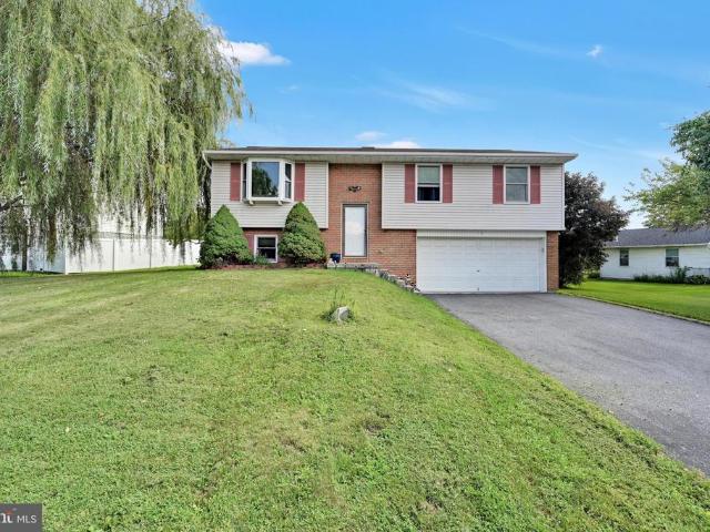 4 Edgemont Lane